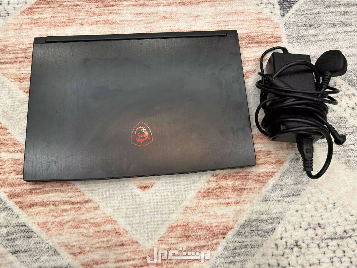 MSI GF63 10SCSR Gaming Laptop Set Up With Monitor, 3 Keyboards, Mouse ...